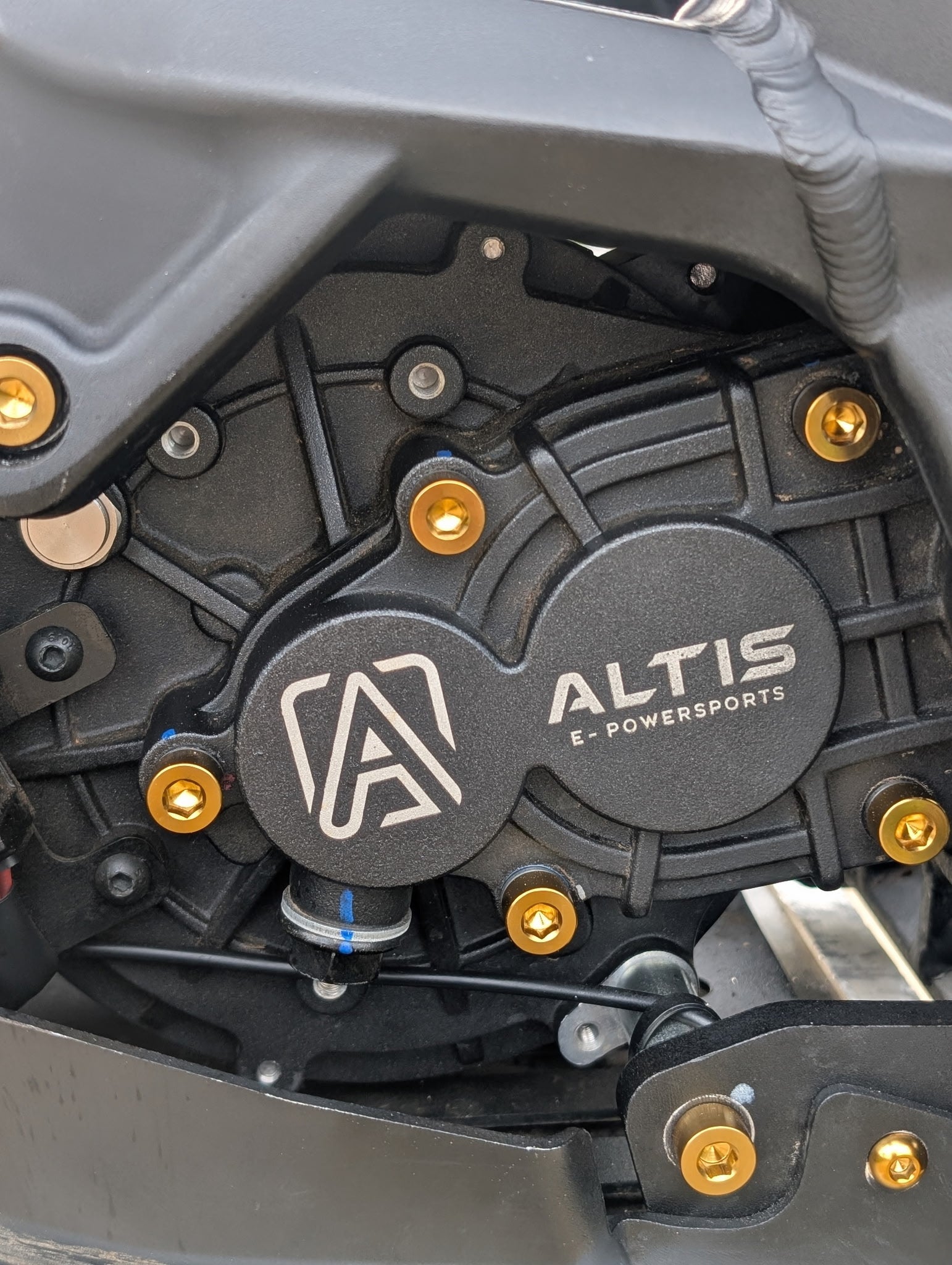 Altis Sigma Gearbox Cover Titanium Bolt Kit – Emoto Flux